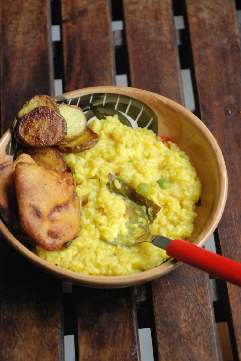 Khichuri As Harbinger of Hope & Kolkata Soaked In Rains – IshitaUnblogged