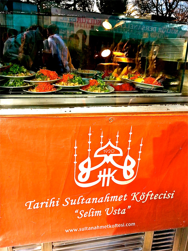 Sultanahmet Köftecisi, Istanbul | Turkish Meatballs or Izgara Köfte ...